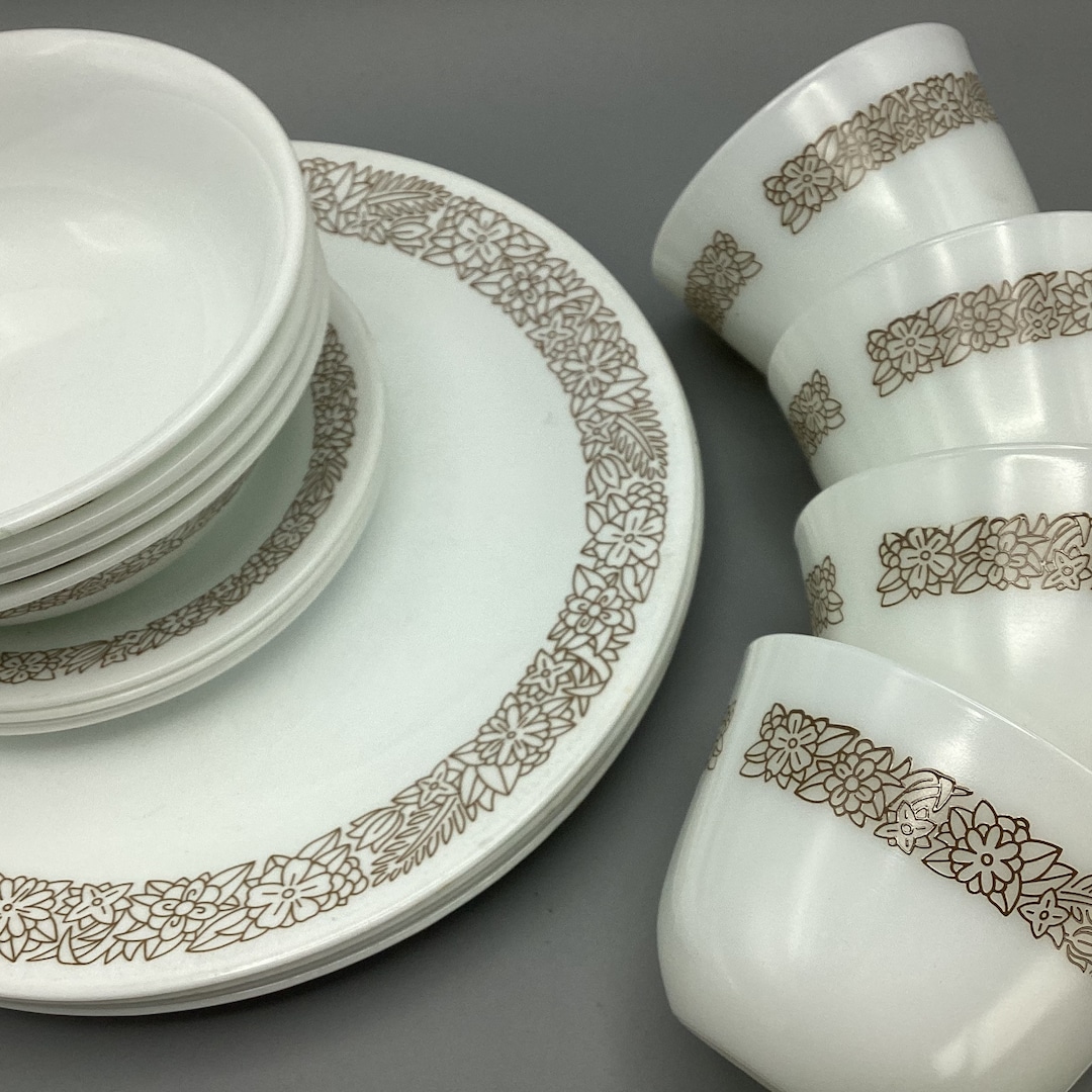 Vintage Corelle 16-piece Dinnerware Set * "woodland Brown" - Etsy
