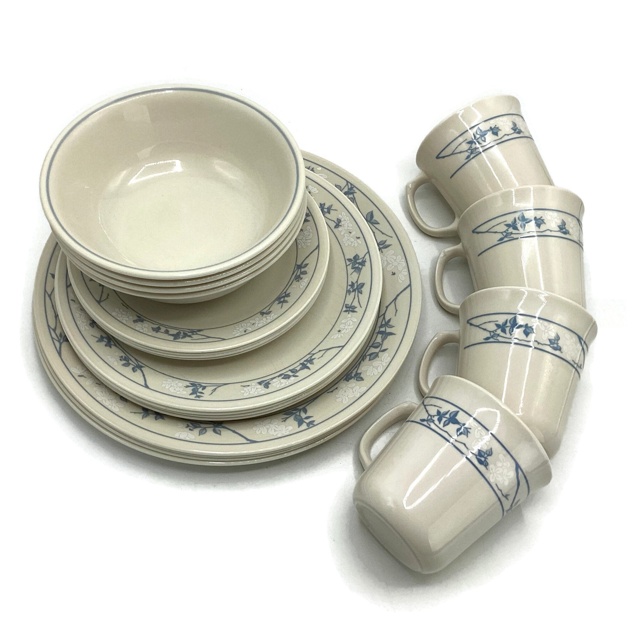 Vintage Corelle 20-piece Dinnerware Set first of Spring - Etsy