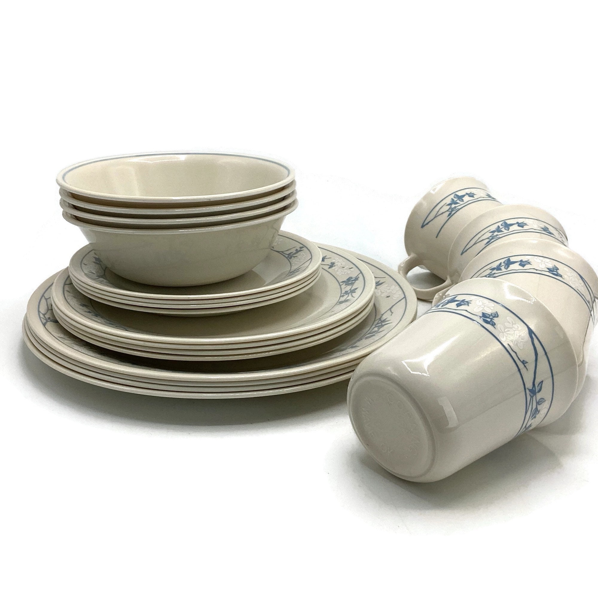 Vintage Corelle 20-piece Dinnerware Set first of Spring - Etsy