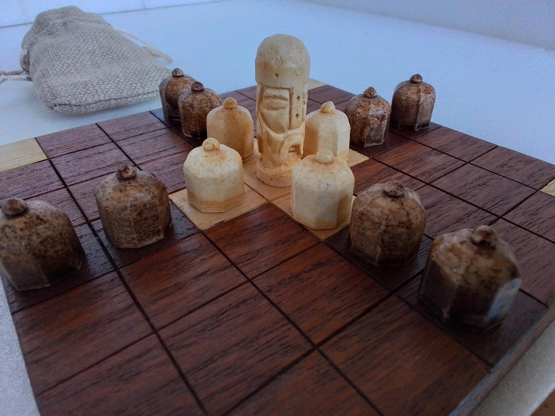 Brandubh Hnefatafl Vikings Game Wooden Game Chess Board Game Nerd Gift ...