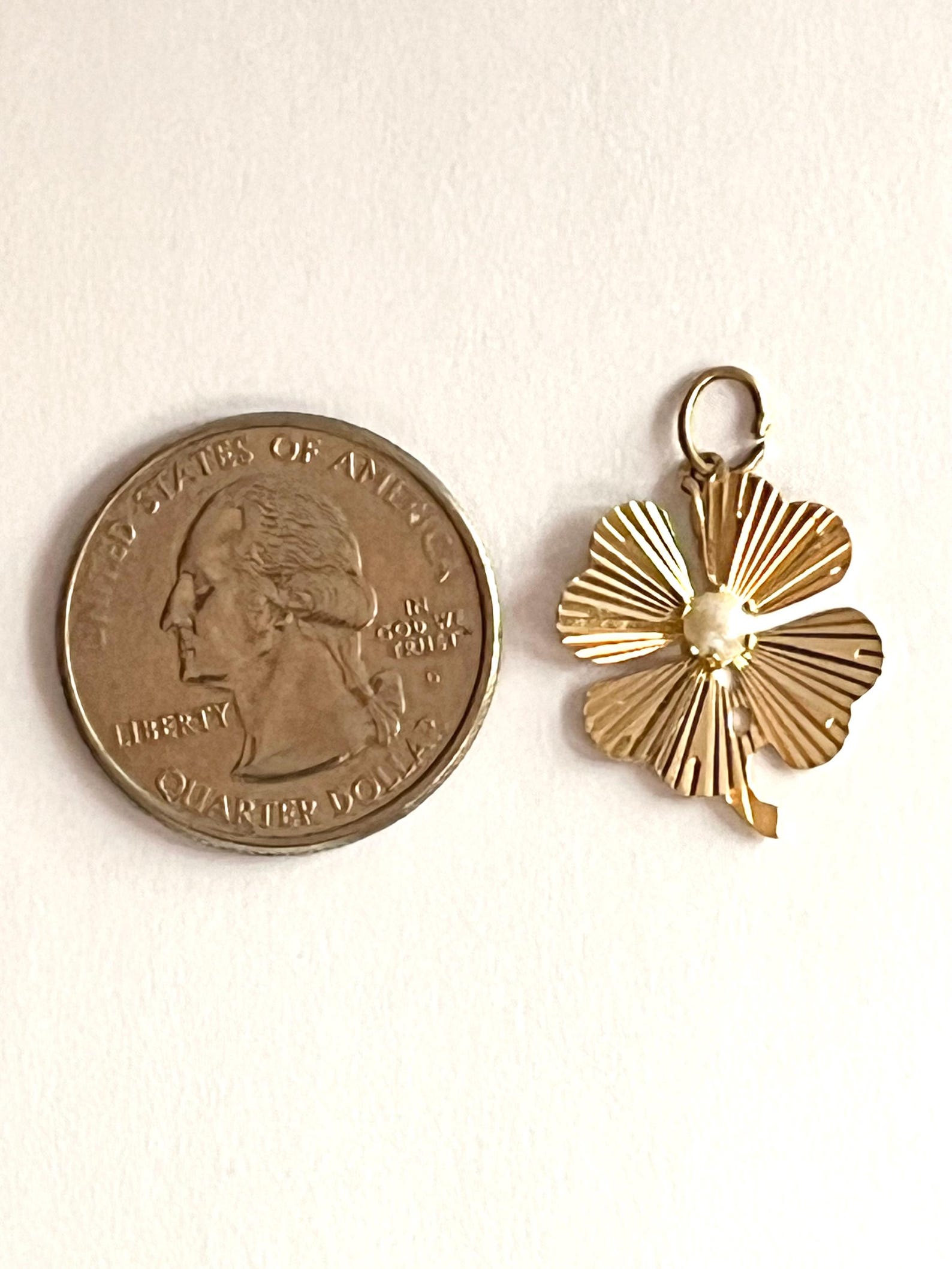 Vintage 14k Gold Real Pearl 4 Leaf Clover Shamrock Charm Pendant Signed ...