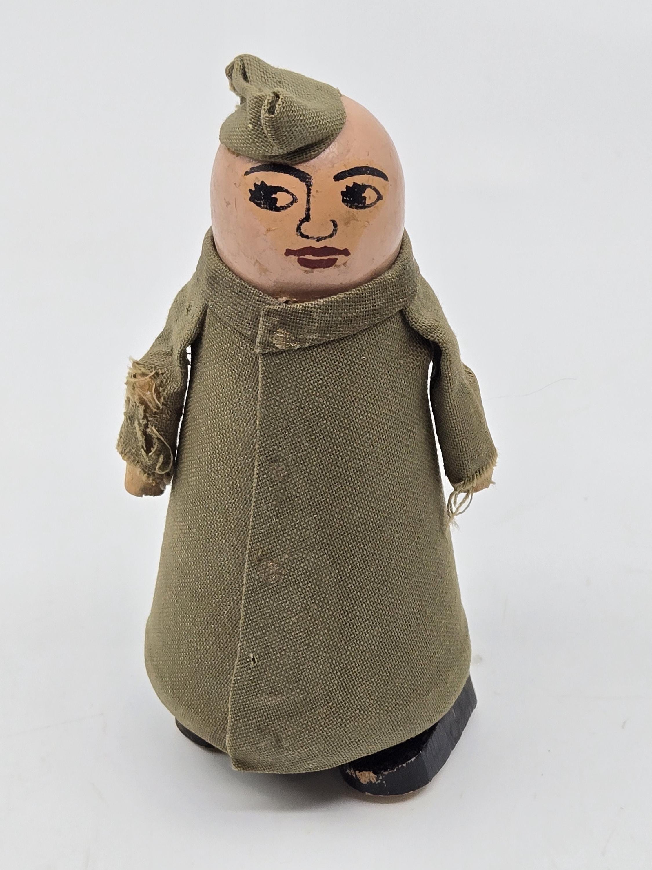 Vintage 1930s / 1940s Wilson Walkies Soldier Walking WOOD Toy Ramp ...