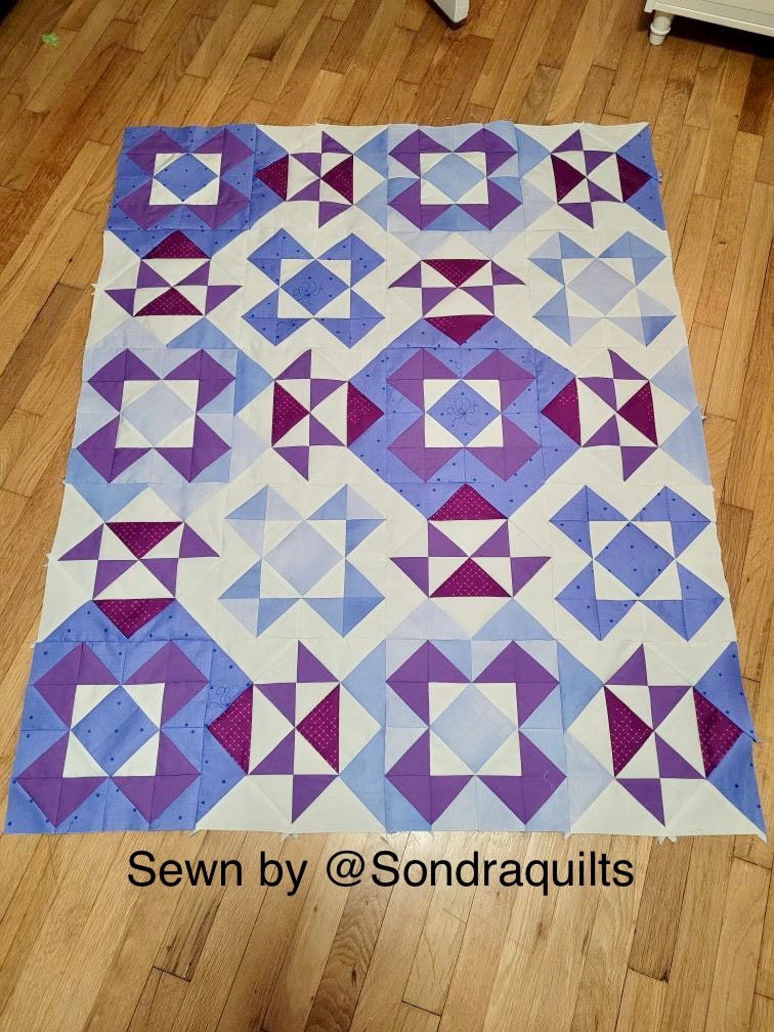 Splash of Royalty Quilt Pattern PDF Download Traditionally | Etsy