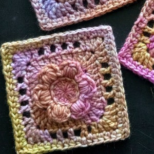Mollie Blossom Square & Cozy Companion Square | Crochet Floral Square ...
