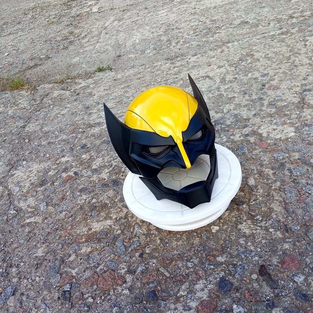 Wolverine Inspired Battle Cowl Helmet Ver1 Wearable Prop With LED Eyes ...