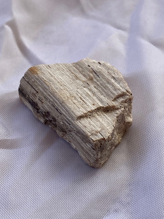 Genuine Selenite Gypsum Satin Spar Rough Gemstone 9g Raw - Etsy