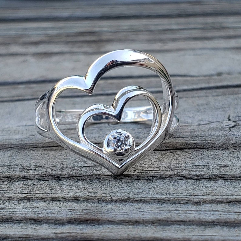 Sterling Silver Heart Ring Avon Brand / Avon Heart Sterling Silver Ring ...