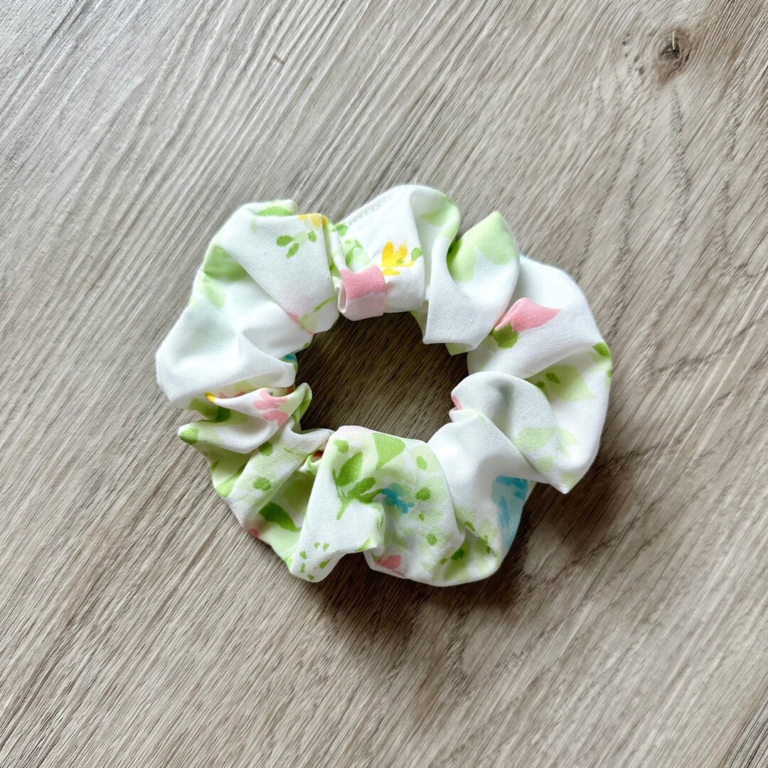Upcycled Vintage Sheets Pretty Floral Scrunchie Sustainable, Repurposed ...