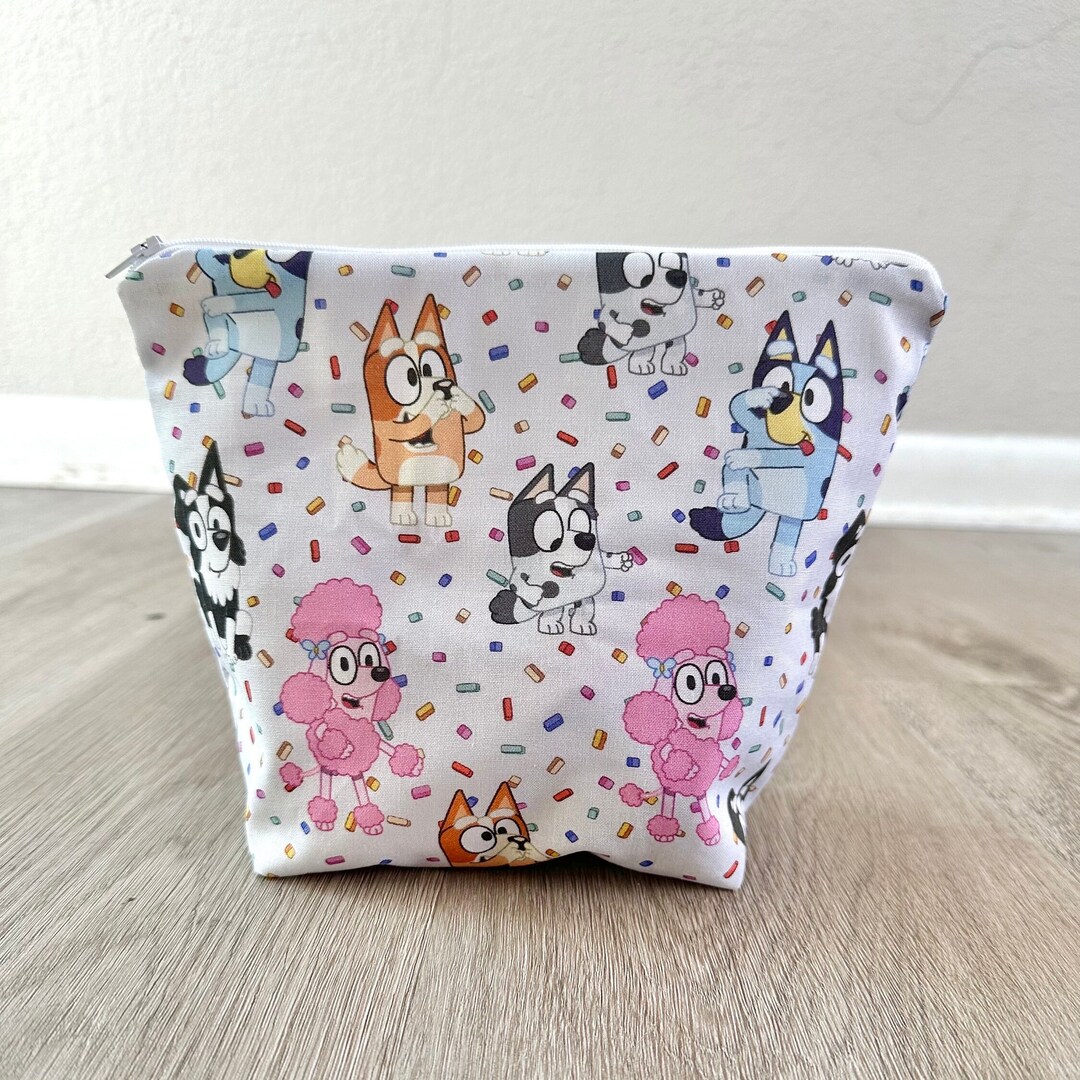 Bluey and Friends Print Large Zipper Bag Toy Bag, Travel Pouch ...