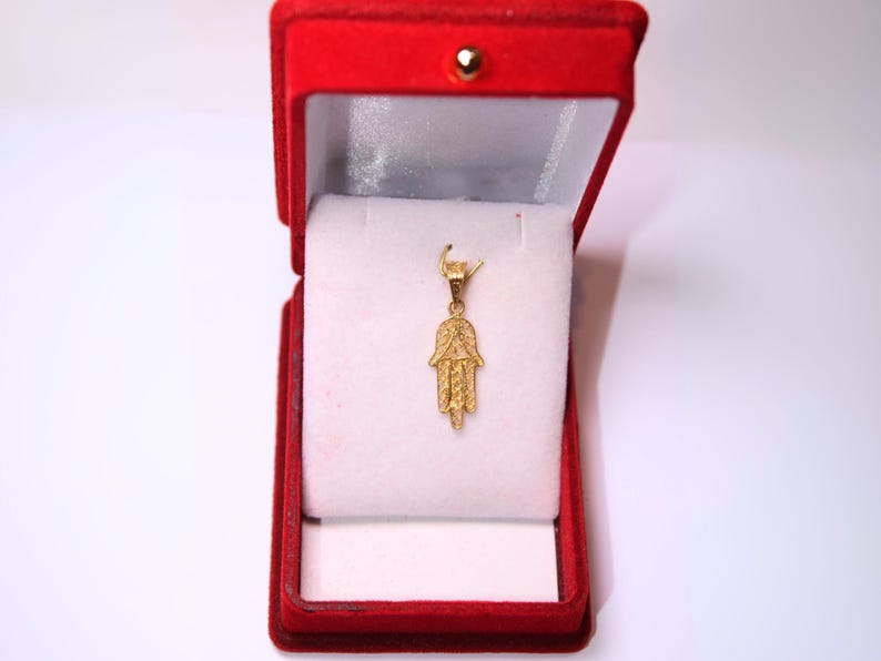 18K Gold Hamsa Hand Pendant | Dainty Evil Eye | Envy Protection Amulet ...