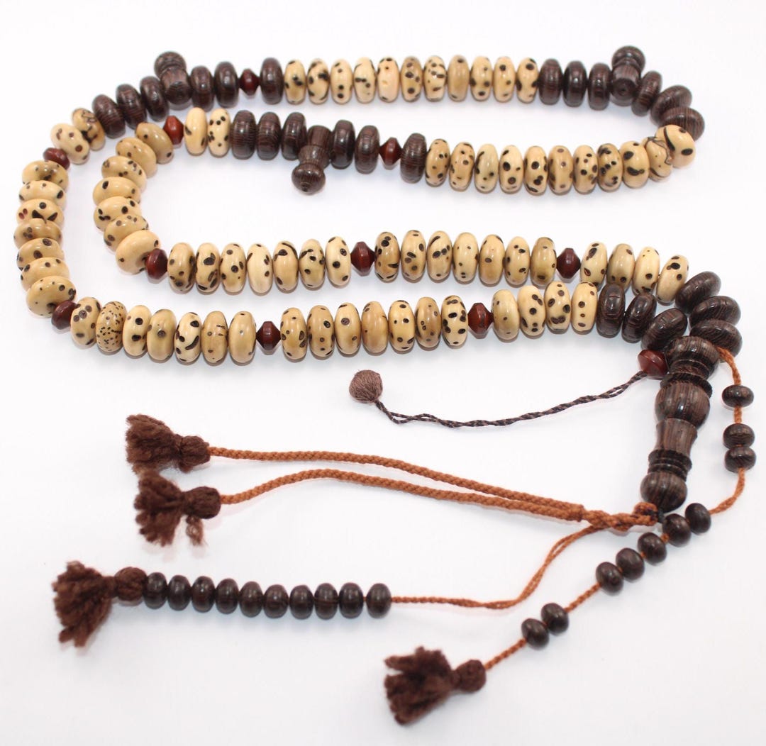 Sidiqi Style Natural Oud Wood + Fungi Handmade Muslim Prayer Beads ...