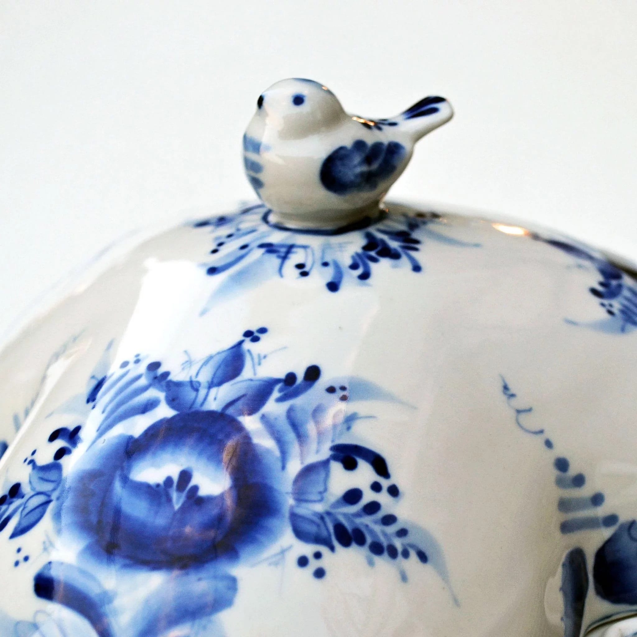 Russian Gzhel Blue & White Porcelain Designer Covered Bowl W/ Bird ...