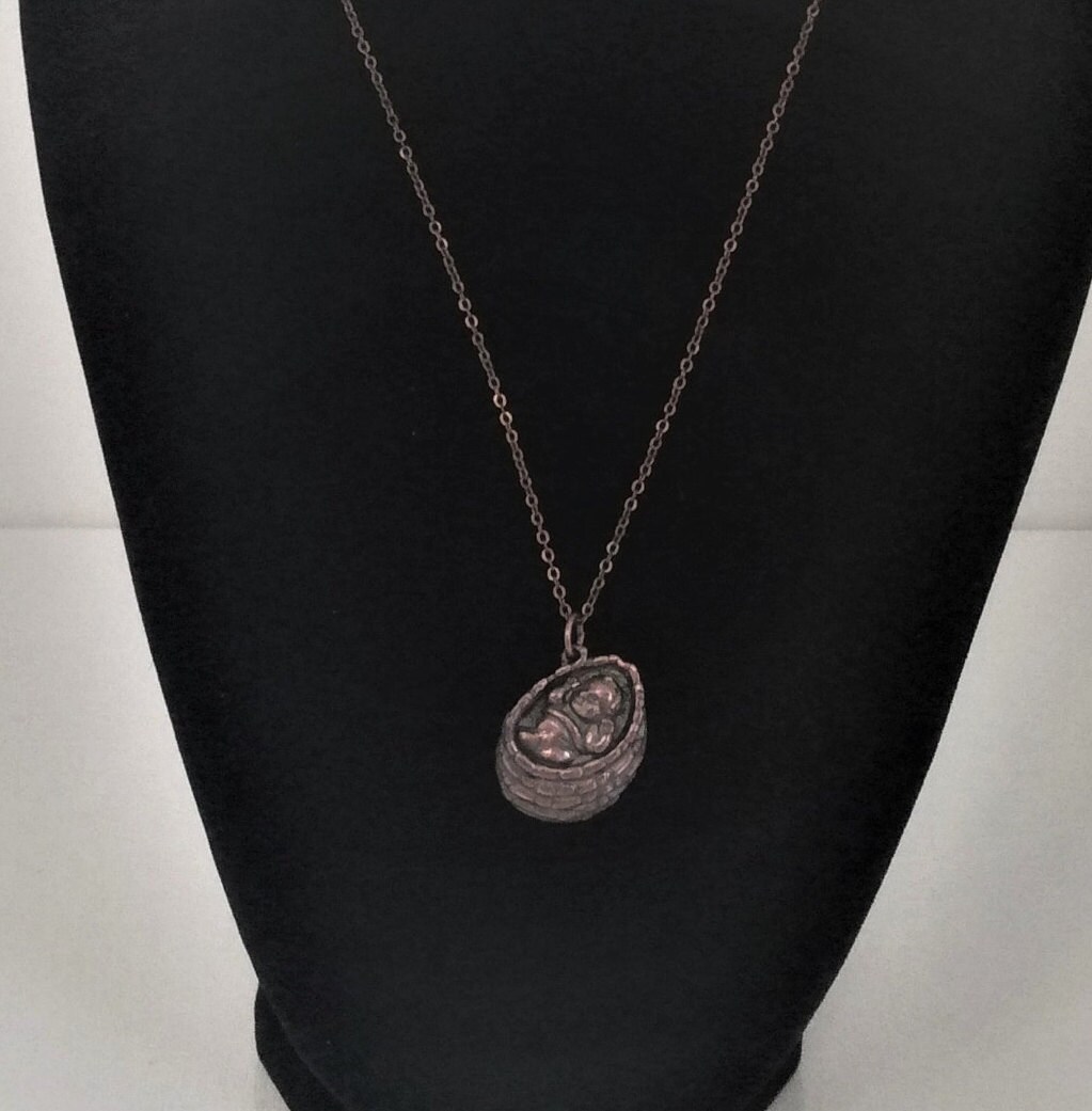 Vintage Dreamworks-copper Baby Moses in A Basket Pendant - Etsy