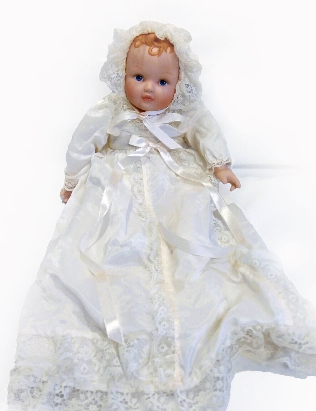 Ashton Drake Galleries Porcelain Baby in Christening Gown & Hat LO517 ...