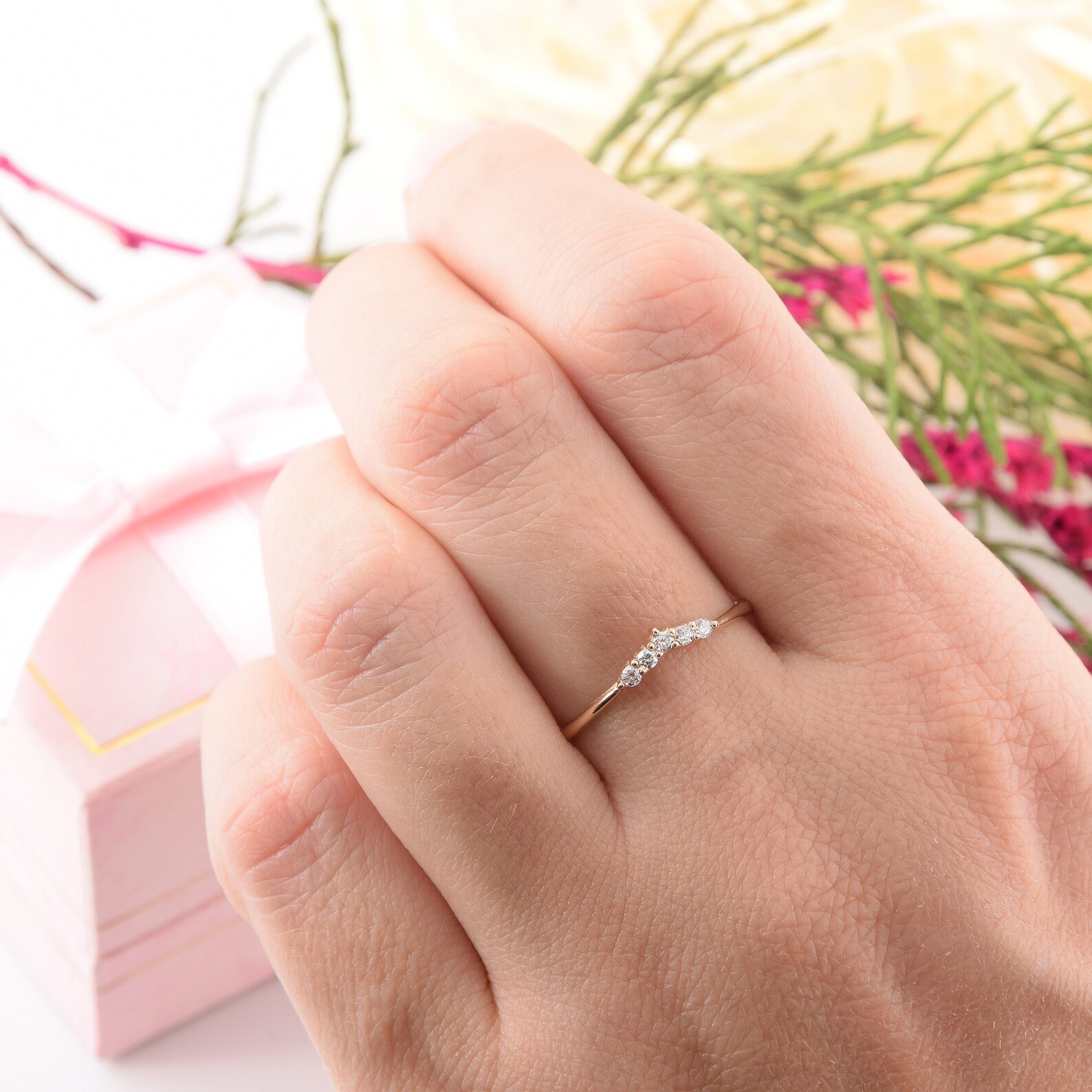 V Wedding Band Minimalist Wedding Band Curved Wedding Band | Etsy