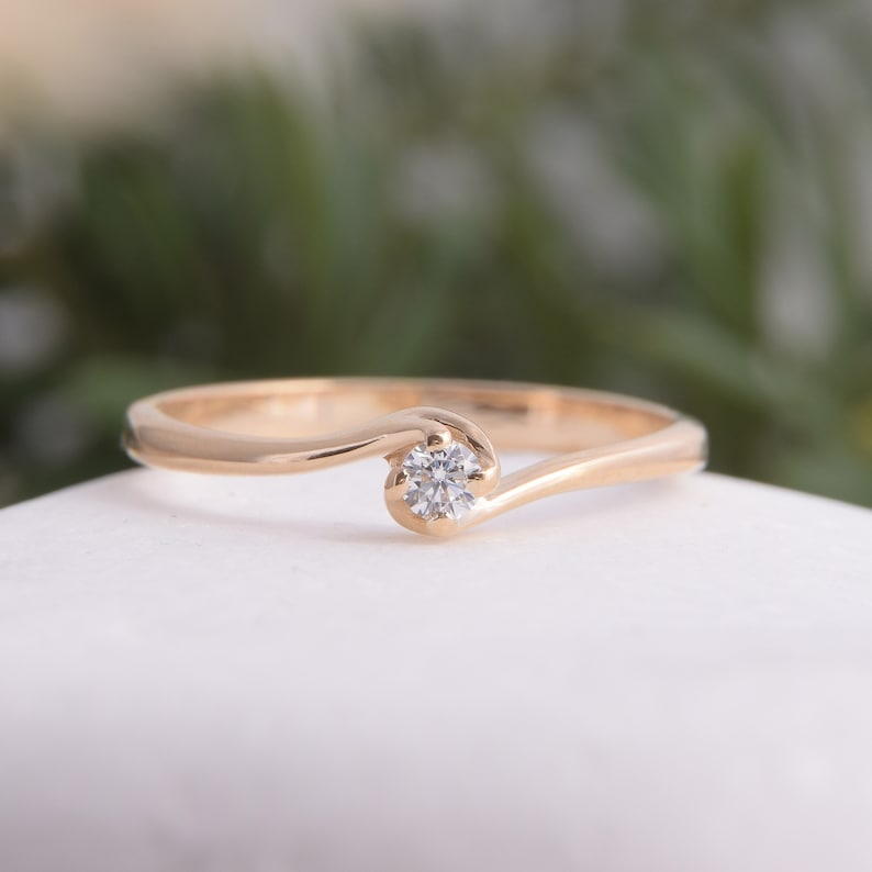Dainty & Simple 14k Yellow Gold Diamond Promise Ring for Her - Etsy