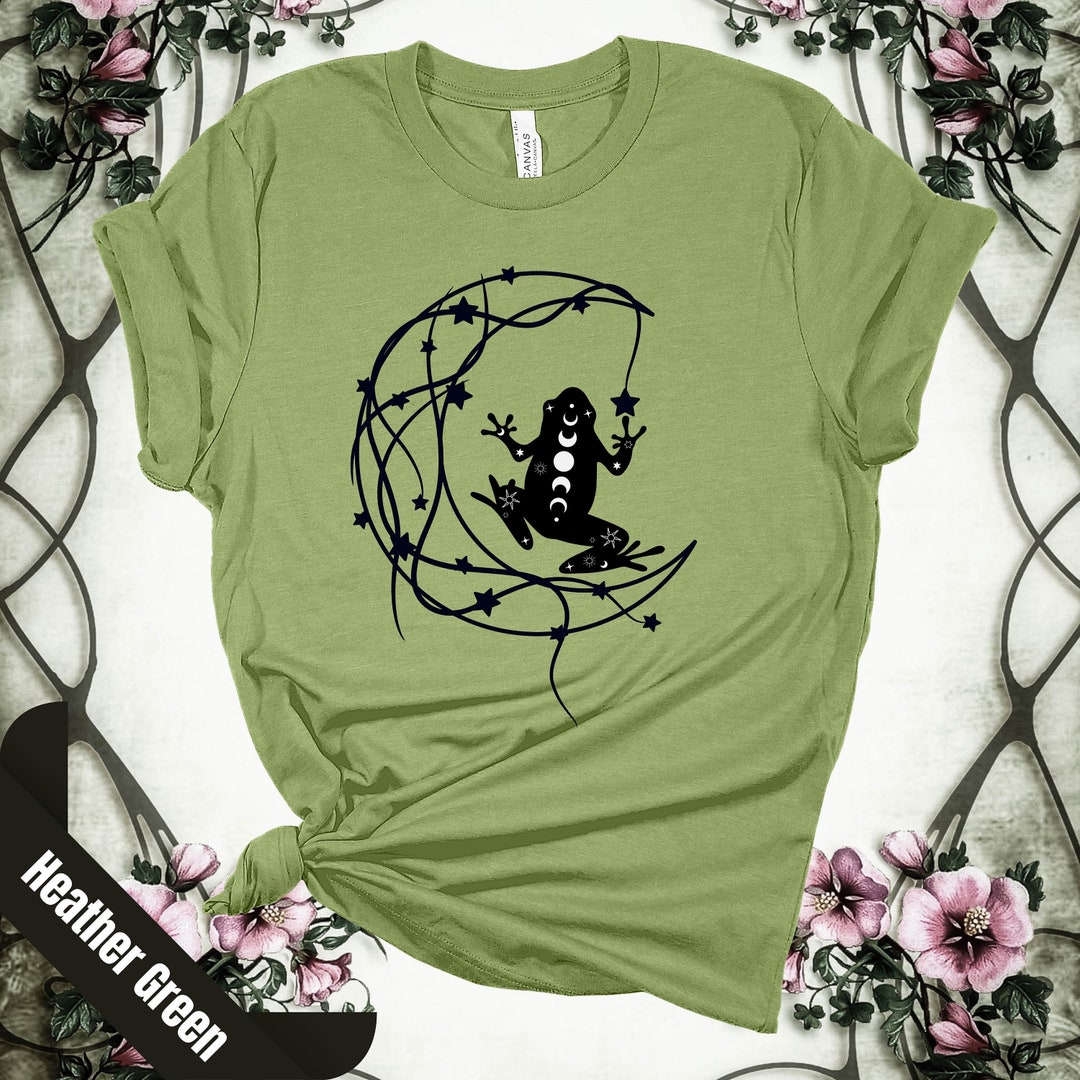 Celestial Aesthetic Frog and Moon T Shirt, Moonphase Graphic Tee ...