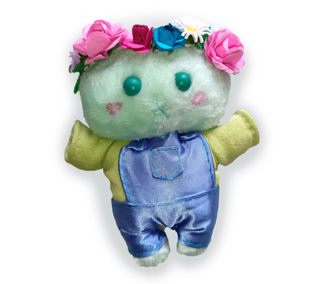 Omori Basil Kitty Plush - Etsy