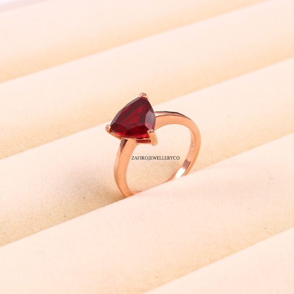 July Birthstone Ring - Etsy