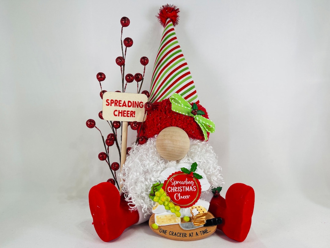 Spreading Cheer Gnome - Etsy