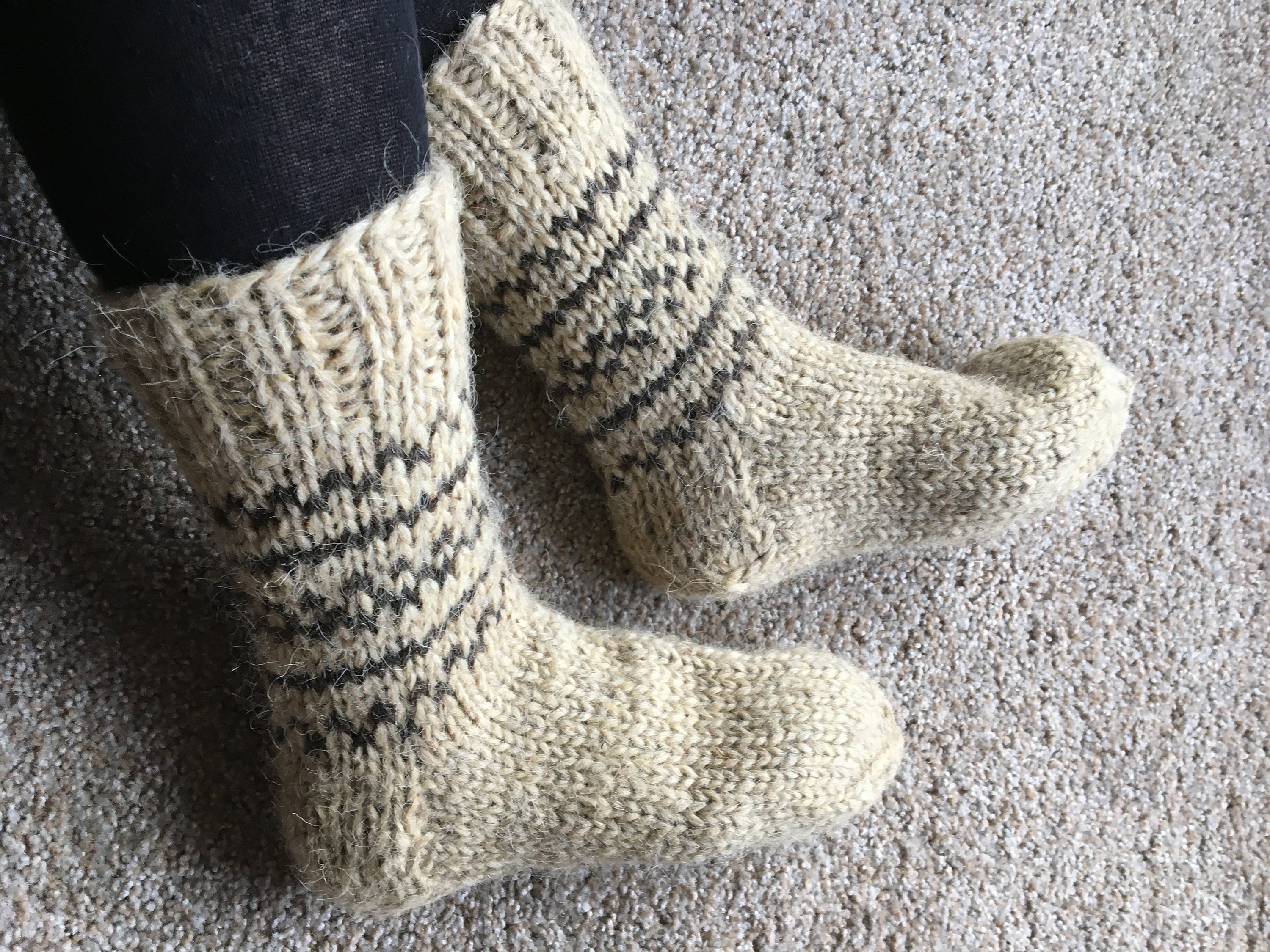 Men's hand knitted wool socks Thick Large Sizes pure wool - Etsy Nederland