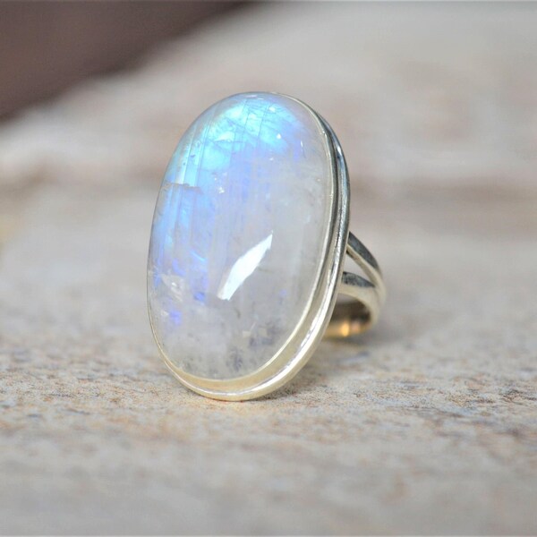 Large Moonstone Ring - Etsy