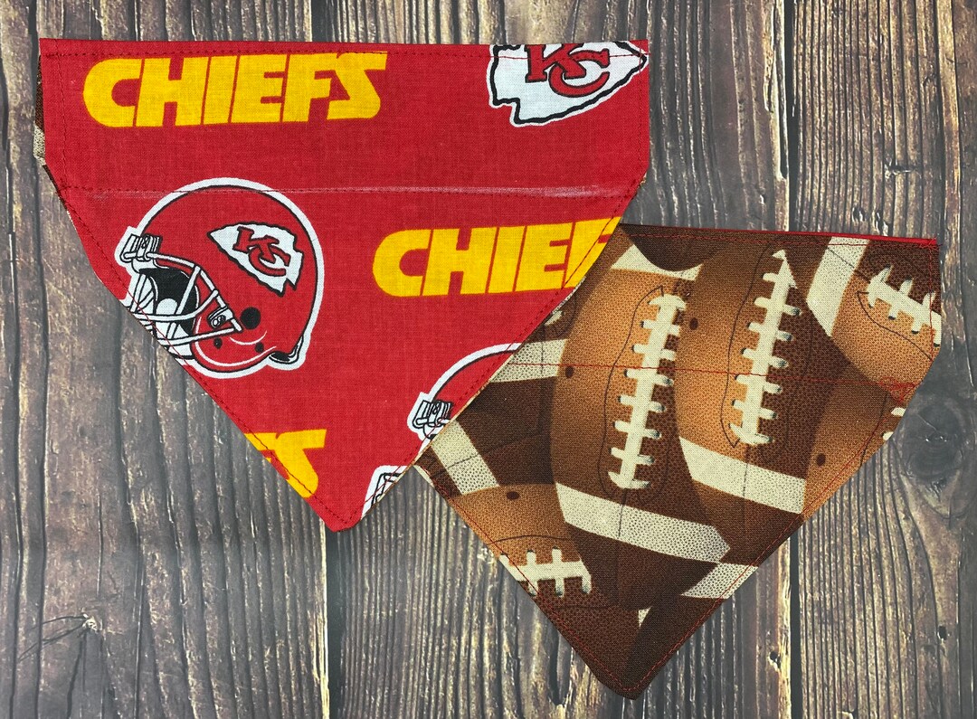 Kansas City Chiefs With Footballs Over the Collar Reversible Pet Scarf ...