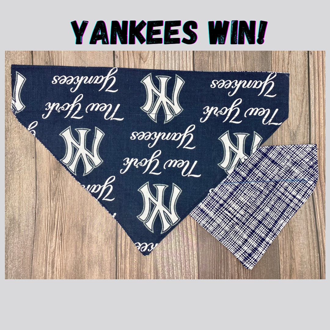 NY Yankees Win! Over the Collar Reversible Pet Scarf - Etsy