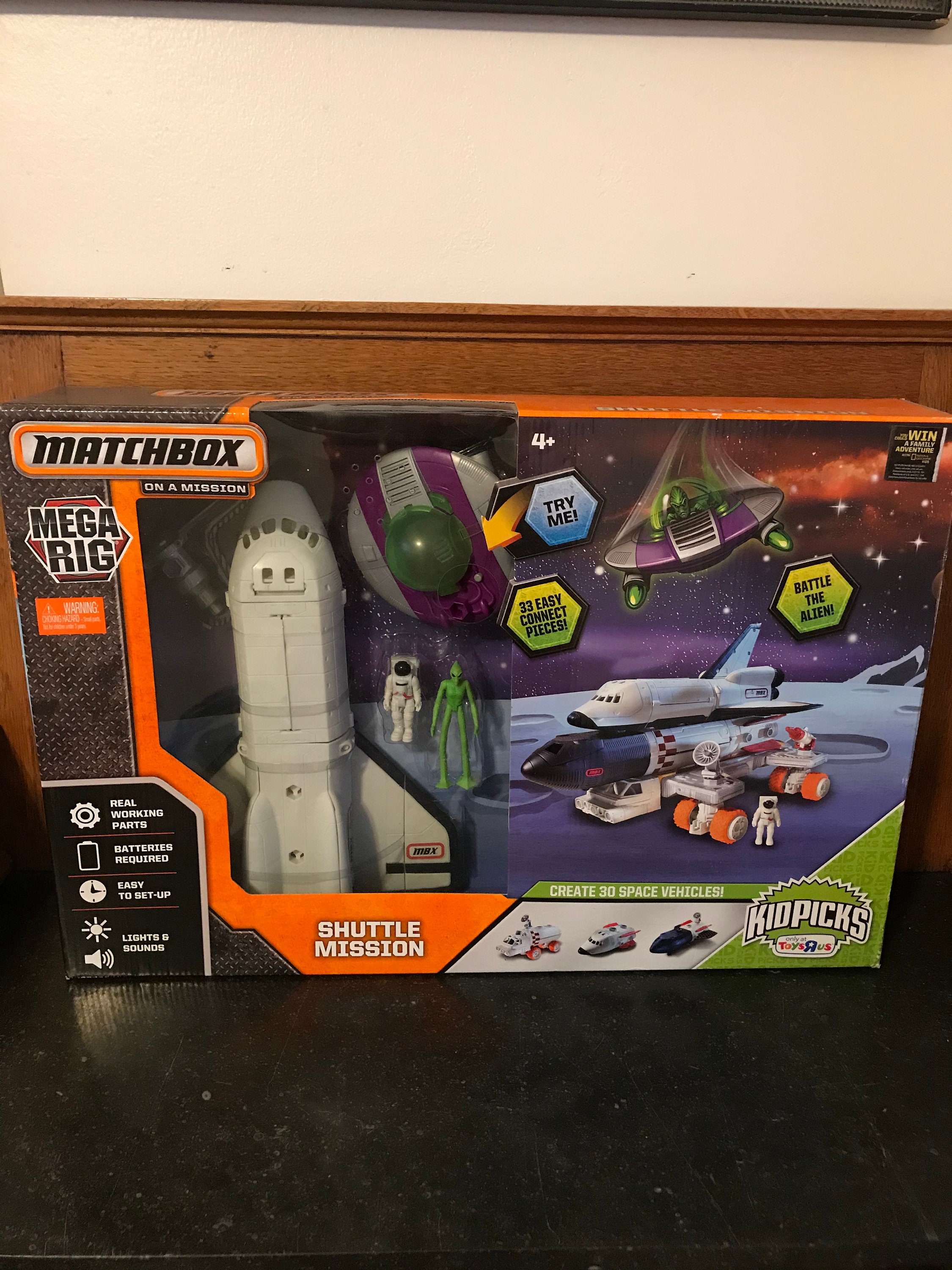 Matchbox Mega Rig Space Shuttle