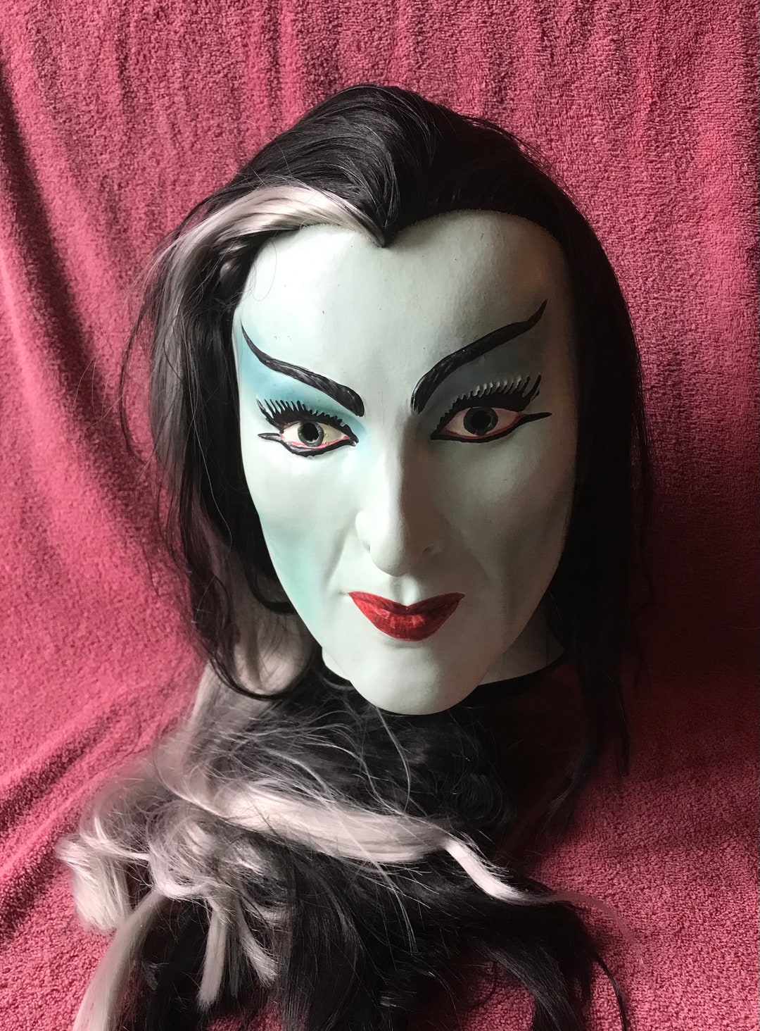 25% off New THE MUNSTERS Lily Munster Latex Deluxe Mask Trick or Treat ...