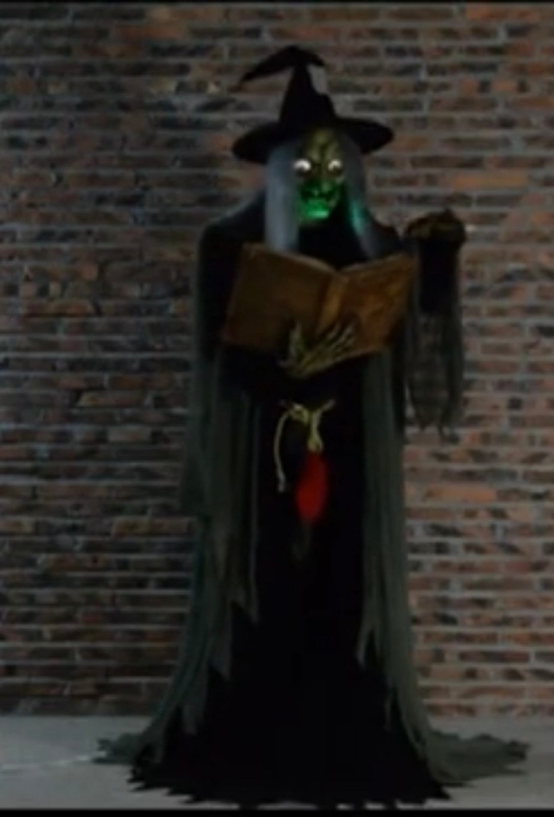 On Sale 25% off Halloween 5' Animated Lifesize Spell-speaking Witch ...