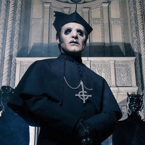 New Halloween Ghost Cardinal Copia Deluxe Costume Trick or - Etsy