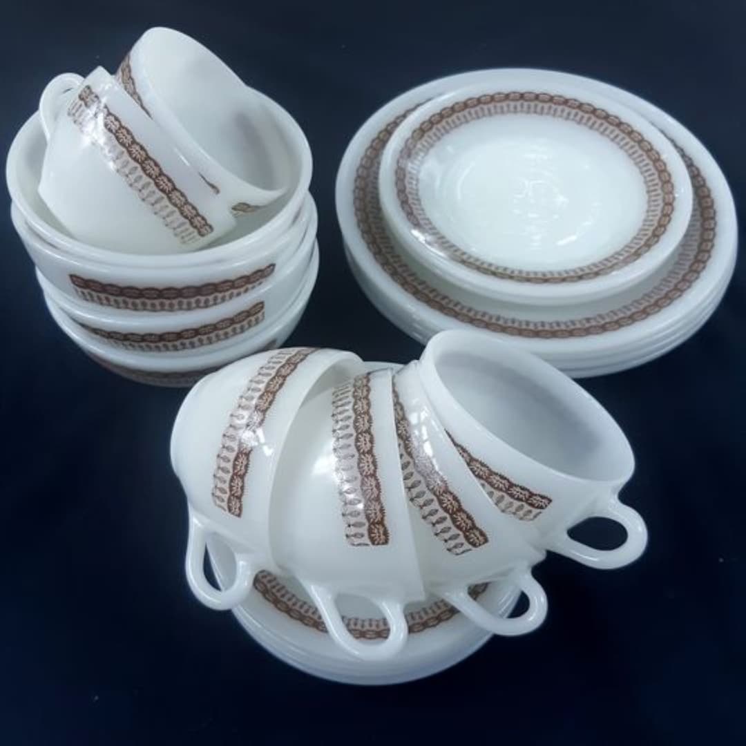 VTG Termocrisa Milk Glass Rare Brown Wheat Design Cups Saucers Plates ...