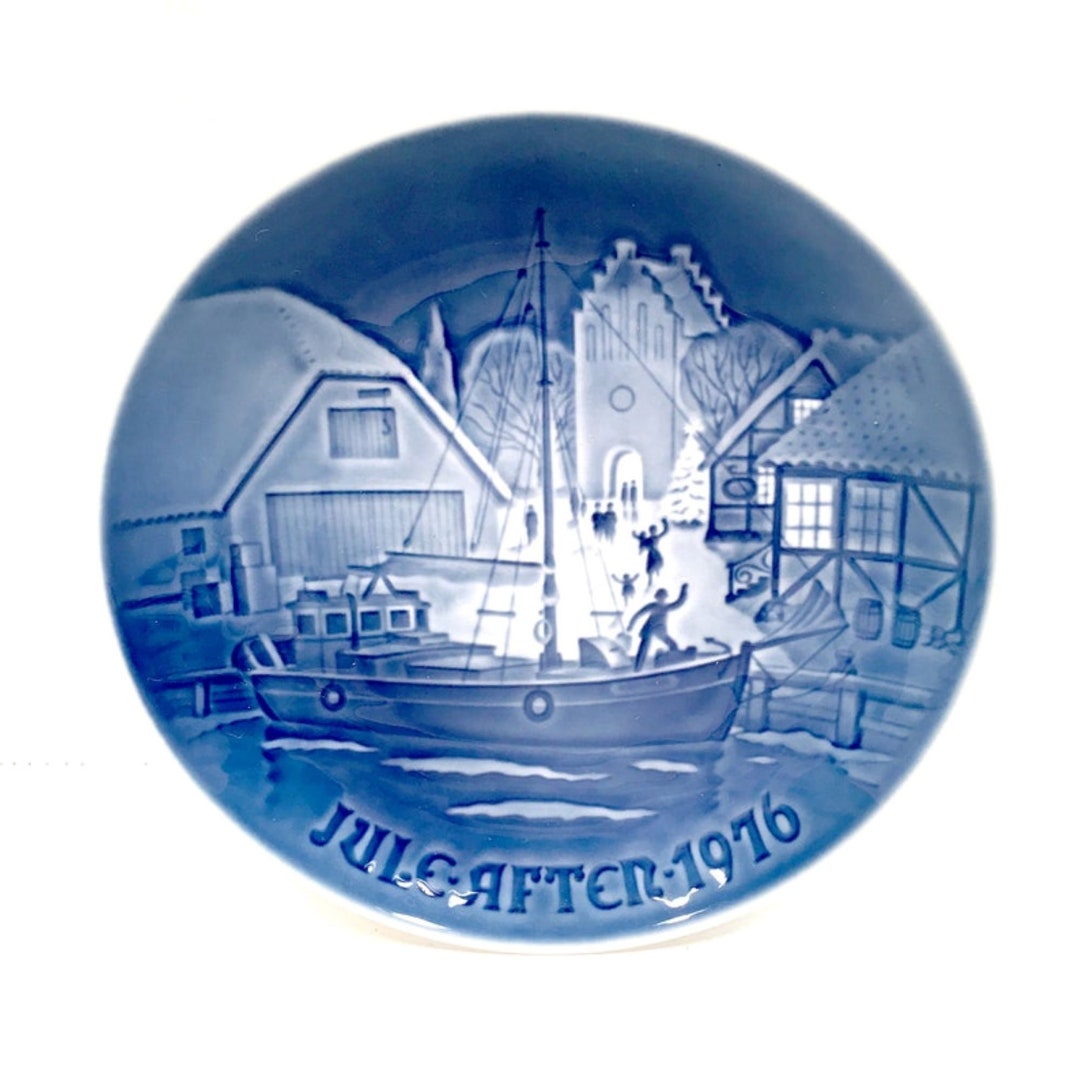 1976 Royal Copenhagen Blue Christmas Plate christmas - Etsy