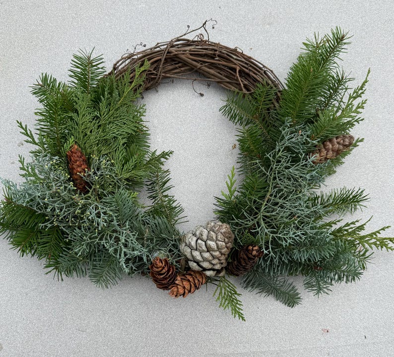 DIY Holiday Wreath Kit | Craft Your Own Wreath | Fresh Mixed Winter ...