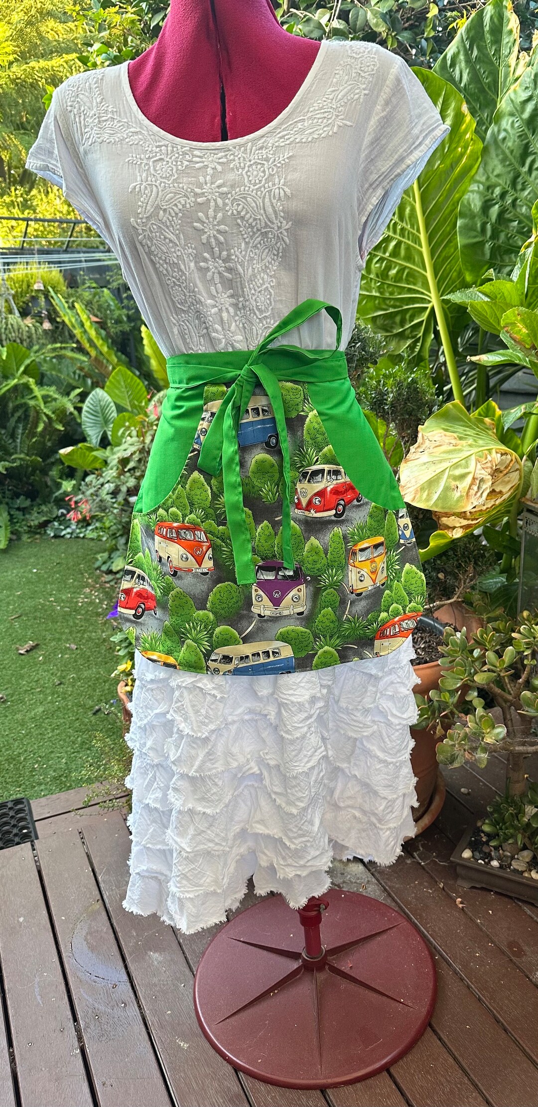 Vintage-inspired Peg/utility Apron for the Adventurous Soul: on Tour ...