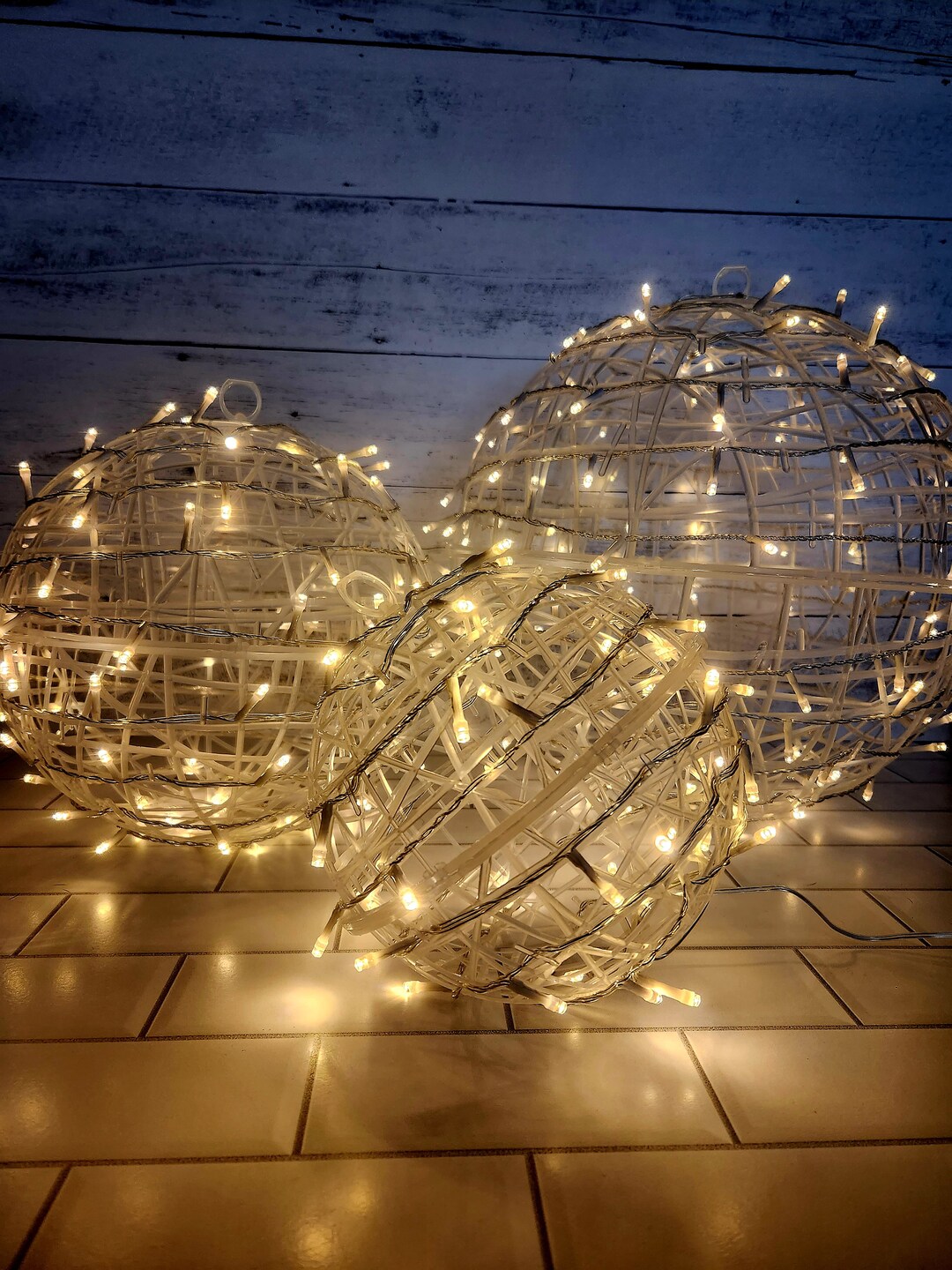 Solar Light Sphere Trio – Garden Decor | Warm White Glow | Outdoor ...