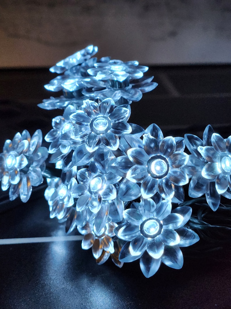 Solar Lotus Flower String Lights – 30 LED Lights | 21 Ft Strand | Pick ...