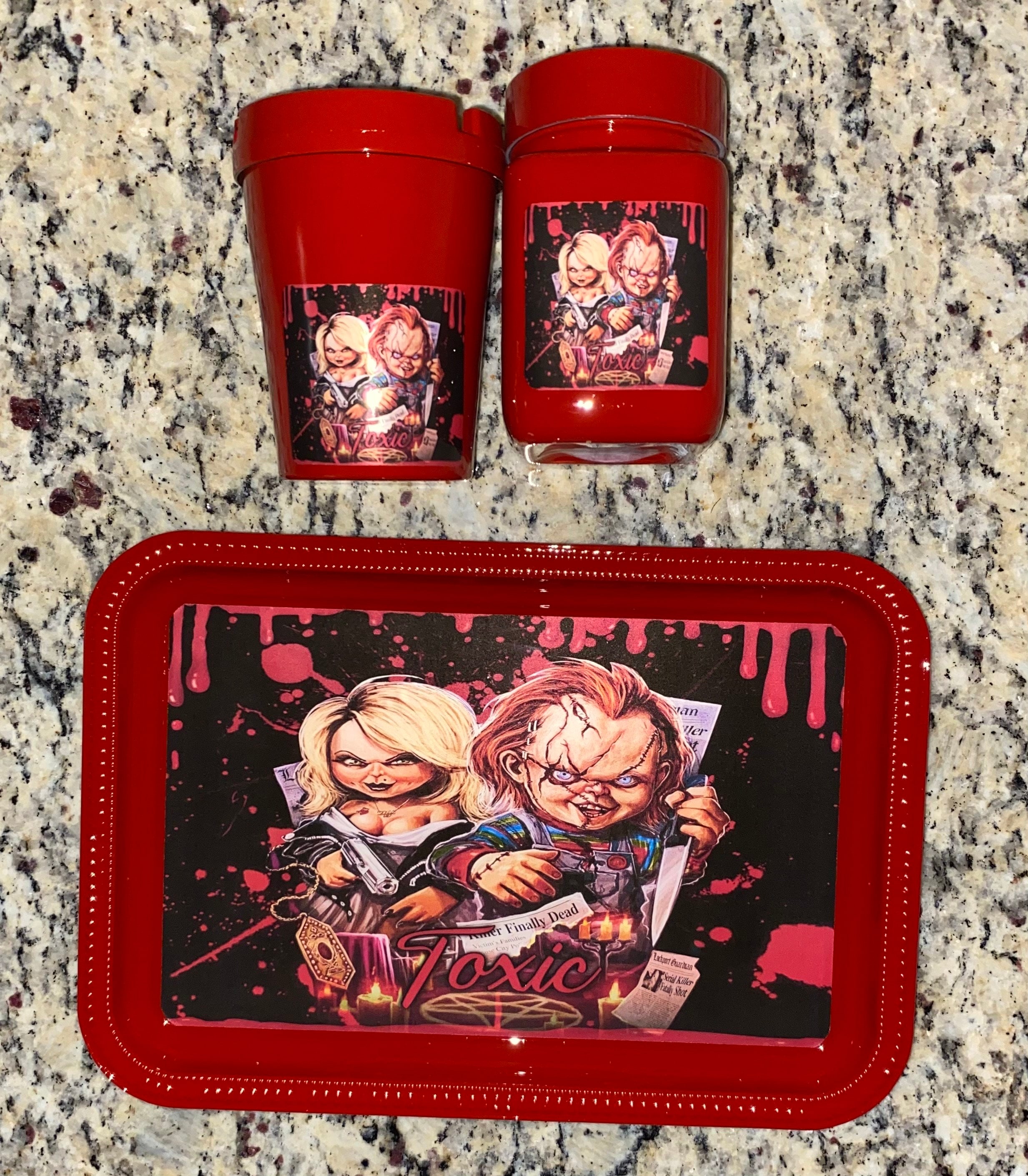 Custom Chucky and Tiffany Toxic Couple, Bride of Chucky Smoke Rolling ...