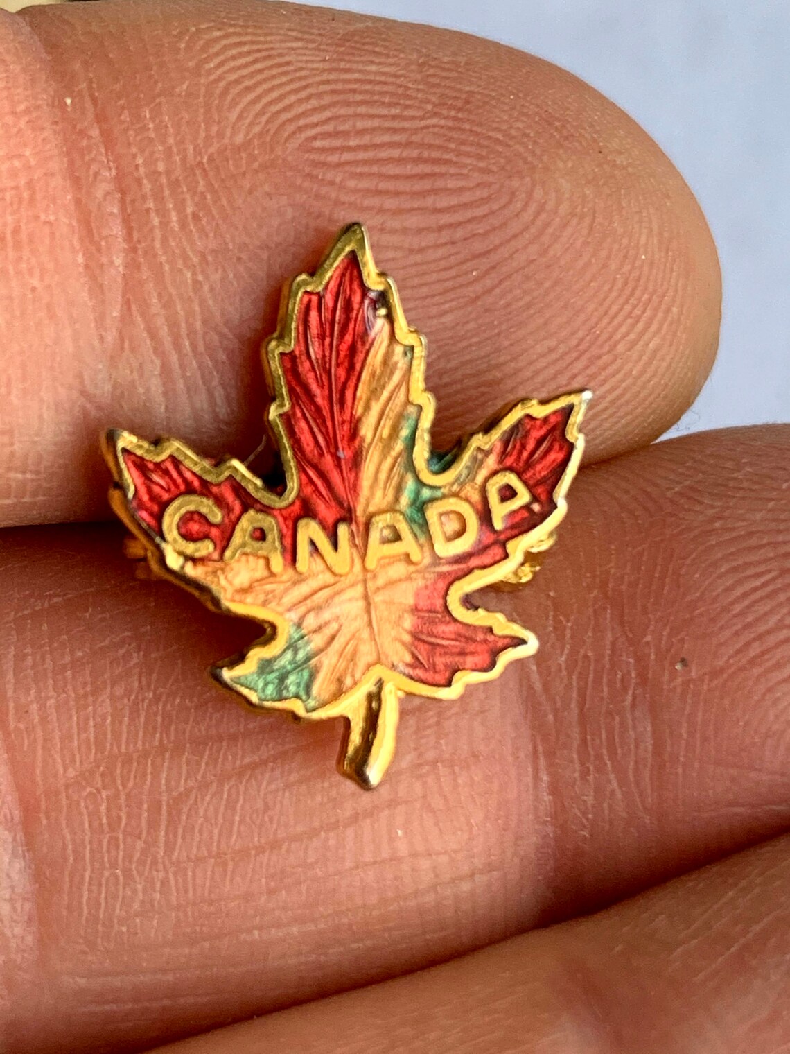 Canada Enamel Pin Maple Leaf 1/2 lapel Pin Small | Etsy
