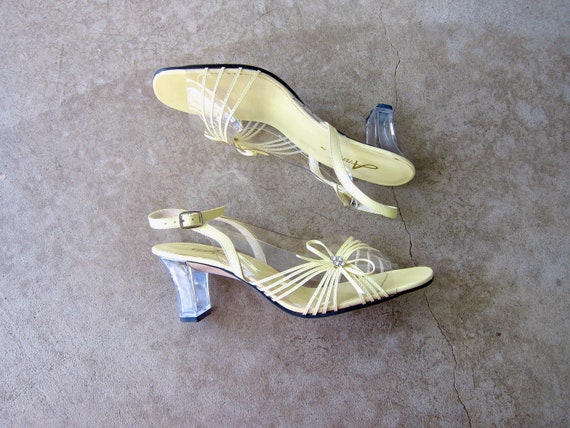70s Pale Yellow & Plastic Pumps Vintage Slingback Cocktail - Etsy