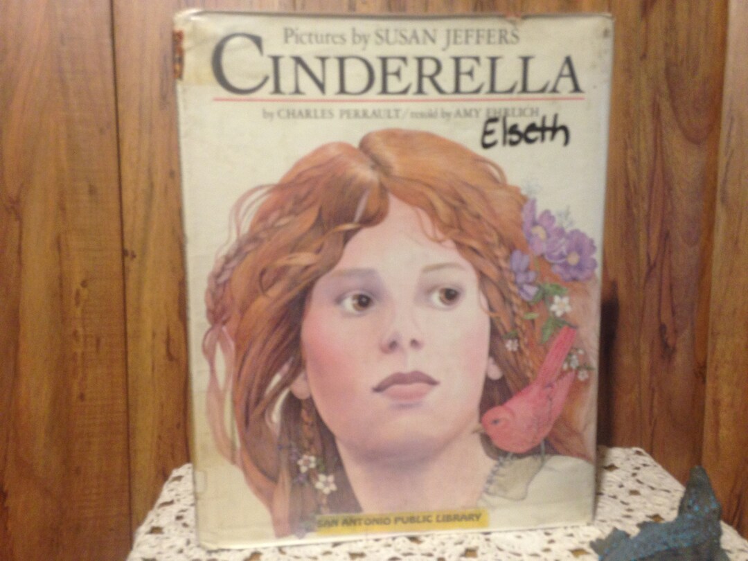 Cinderella by Charles Perrault Retold by Amy Ehrlich Pictures by Susan ...