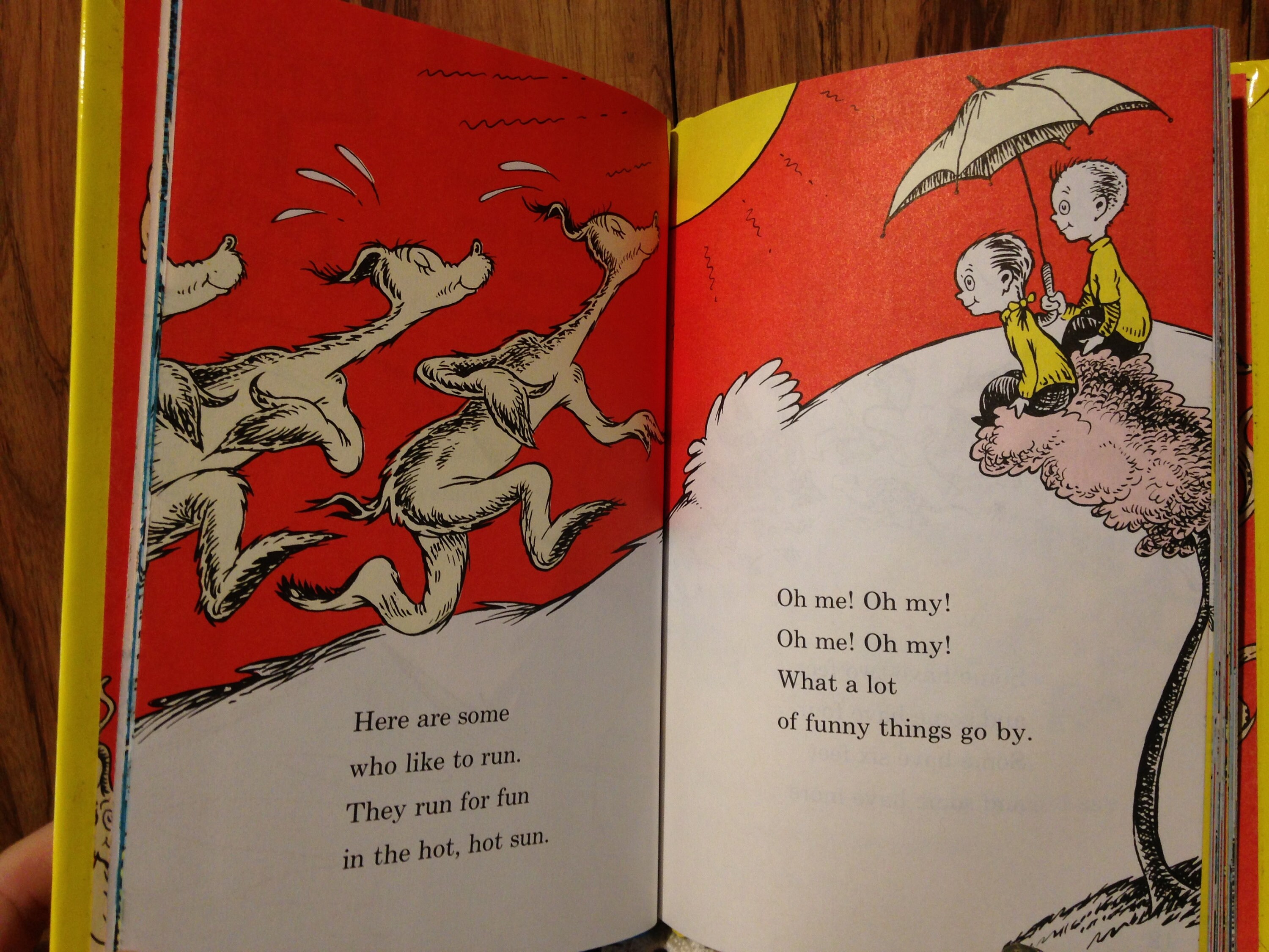 Dr Seuss One Fish Two Fish Red Fish Blue Fish Copyright 1960 Small Wear