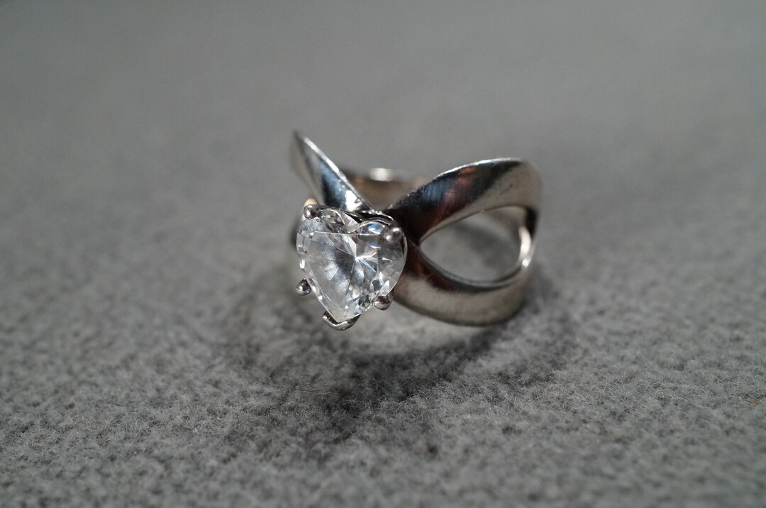 Vintage Wedding Band Stacker Design Ring Sterling Silver Heart Prong ...