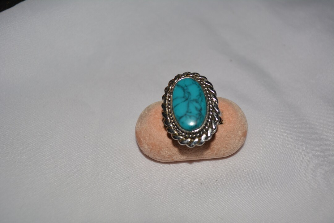 Vintage silver tone statement ring stamped with Uncas Manufacturing ...