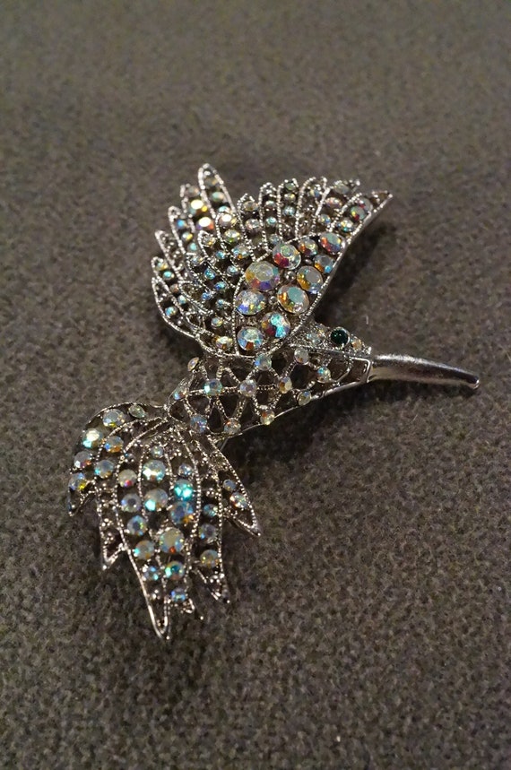 antique silver hummingbird - Gem