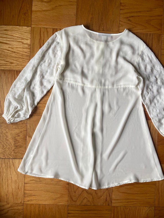 Vintage 2000’s sheer split front embroidered babydoll… - Gem