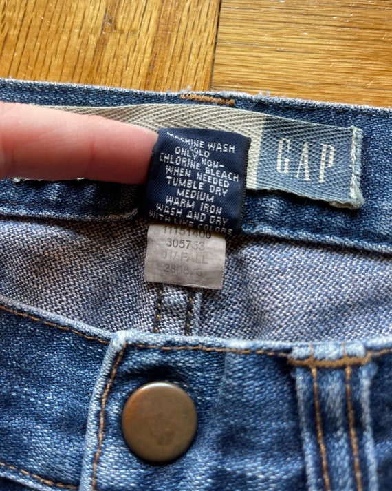 Y2K Gap low rise flares with snap fly, size 0 - Gem