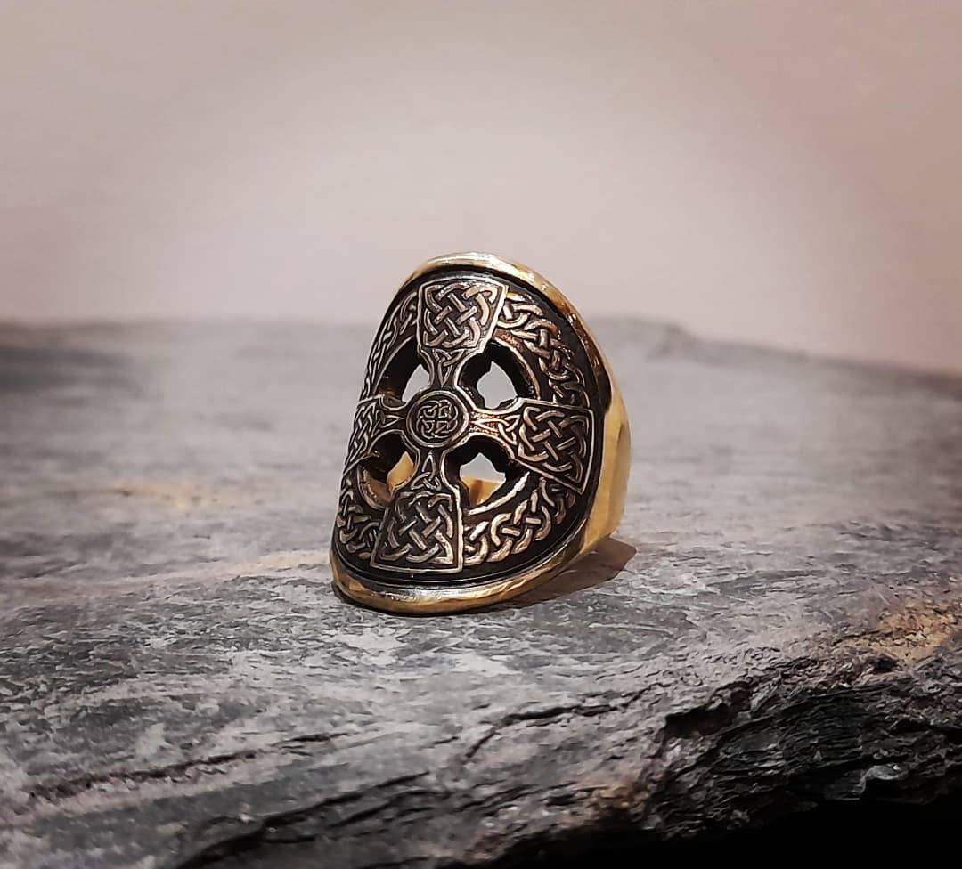 Celtic Pattern Signet Ring (2.5cm High) - Etsy