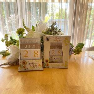 Bee Themed Wooden Block Perpetual Calendar With Words be Happy and ...